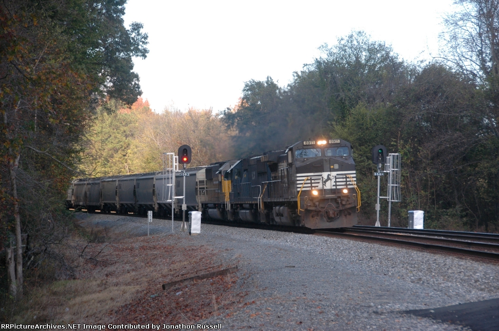 NS 8911 leads NS-58Z @ Rocky Ridge